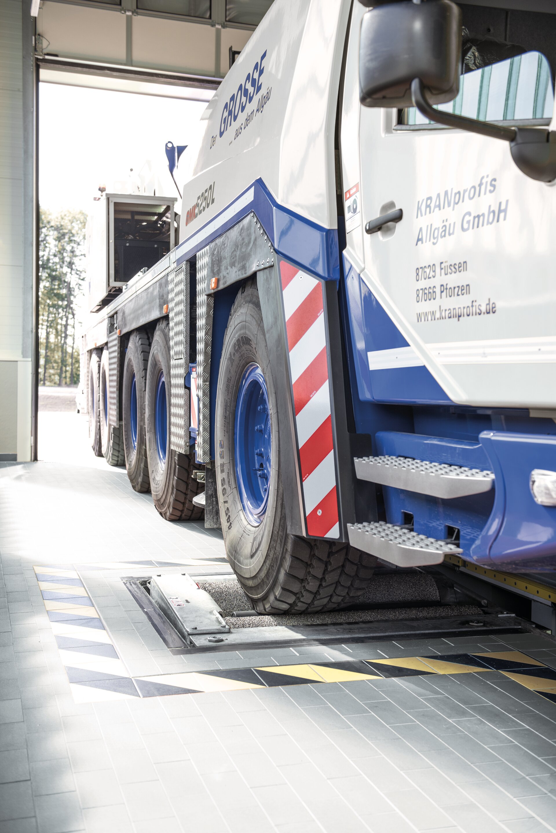 MBT 7200 LON W COMPETENCE | MAHA UK Ltd.